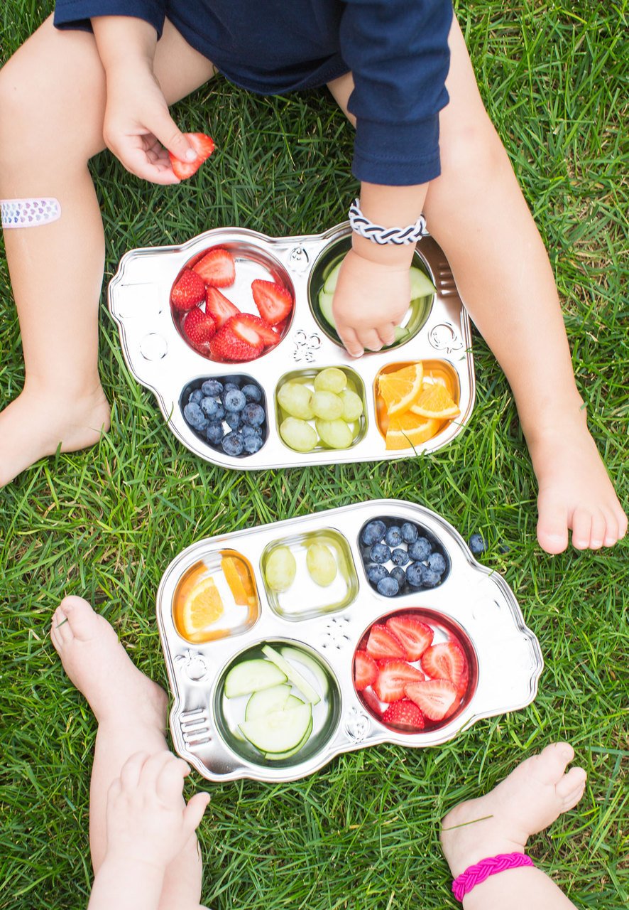 innobaby Din Din Smart Stainless Bus Divided Platter with Sectional Lid ...