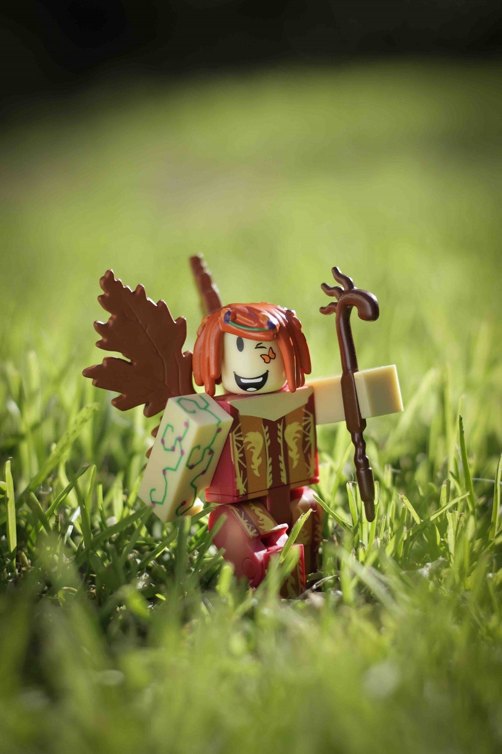 Roblox Queen of the TreeLands Figure Pack – BigaMart