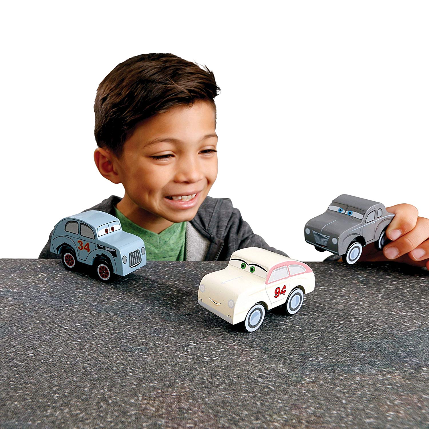 Kidkraft 17215 Disney® Pixar Cars 3 3-Pack – Legends. Join River Scott ...