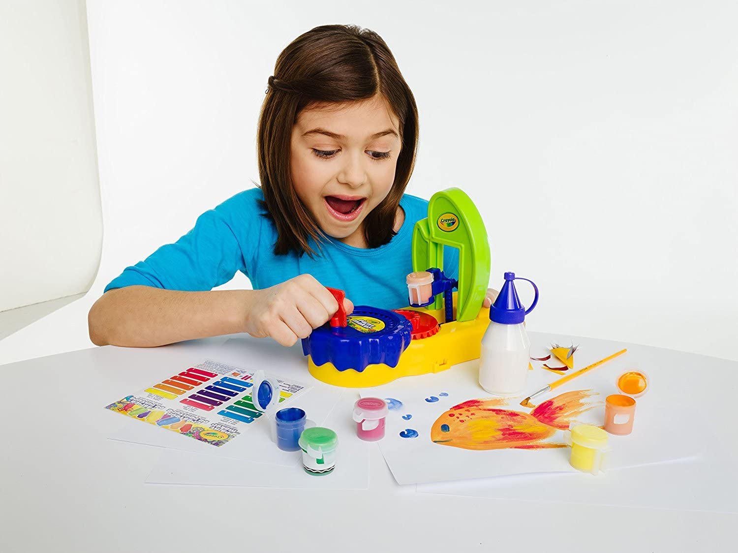 CRAYOLA Paint Maker Kit – BigaMart