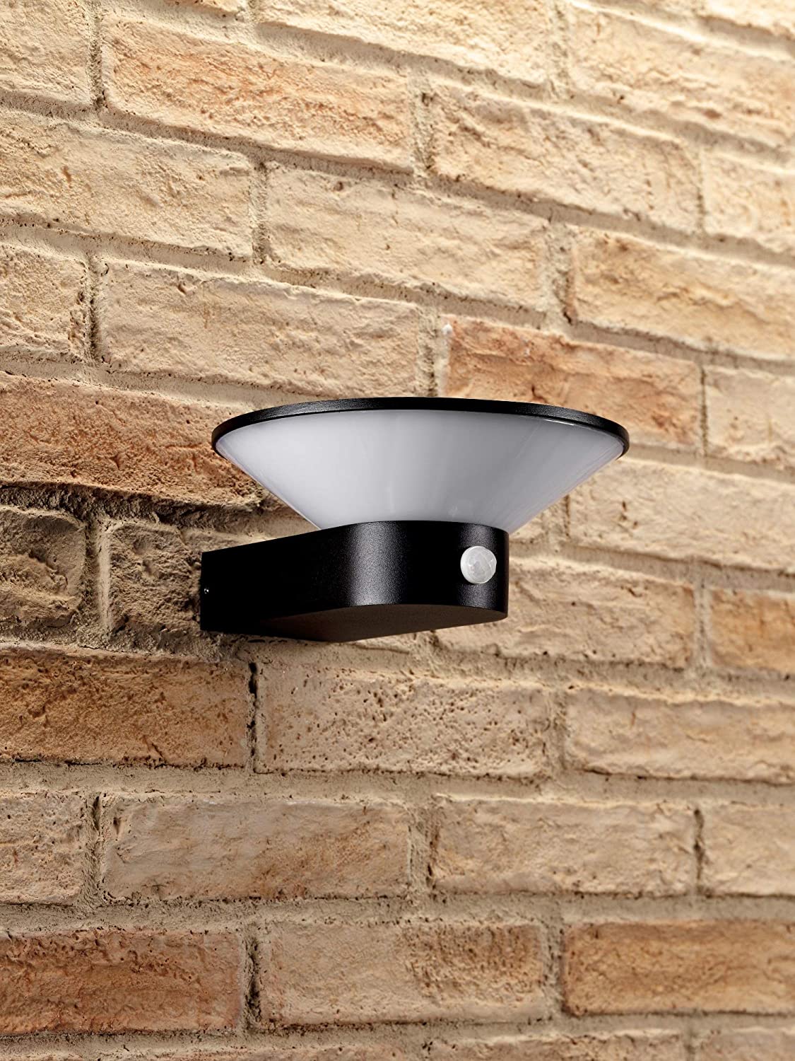 Auraglow Black Integrated LED Outdoor PIR Motion Sensor Wall Light ...