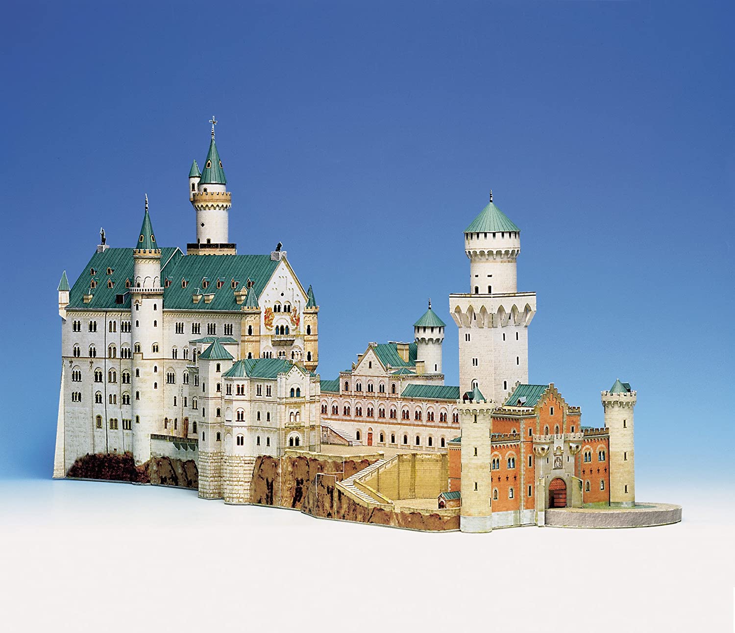 Aue-Verlag 59 x 20 x 30 cm Neuschwanstein Castle Model Kit – BigaMart