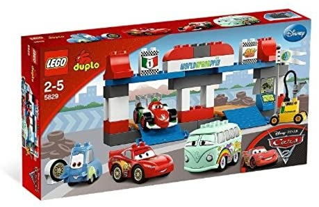 LEGO DUPLO Cars 5829: The Pit Stop – BigaMart