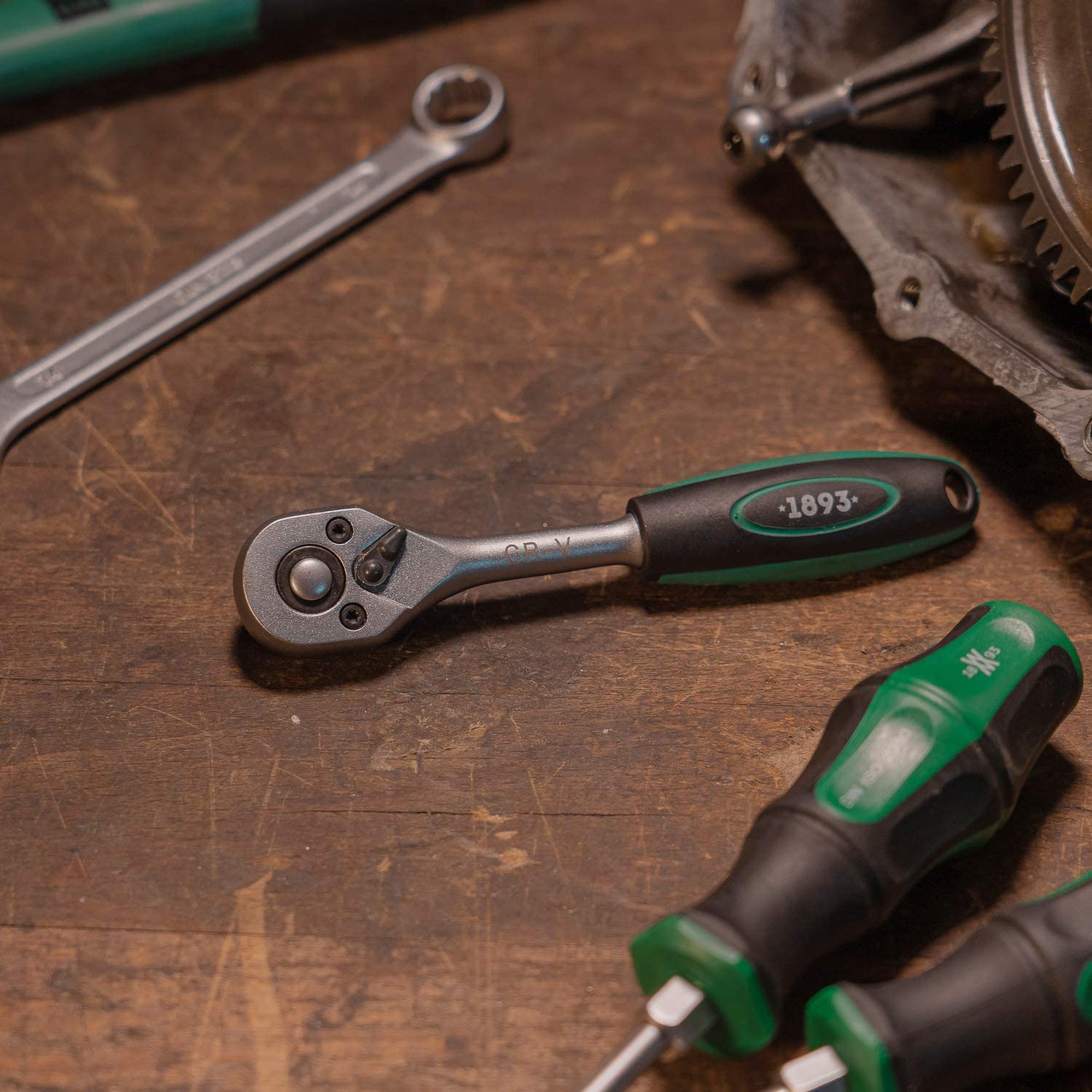 Socket Wrench Set 28 pcs with 1/4″ Ratchet, 8mm – 32mm Hexagon bit ...