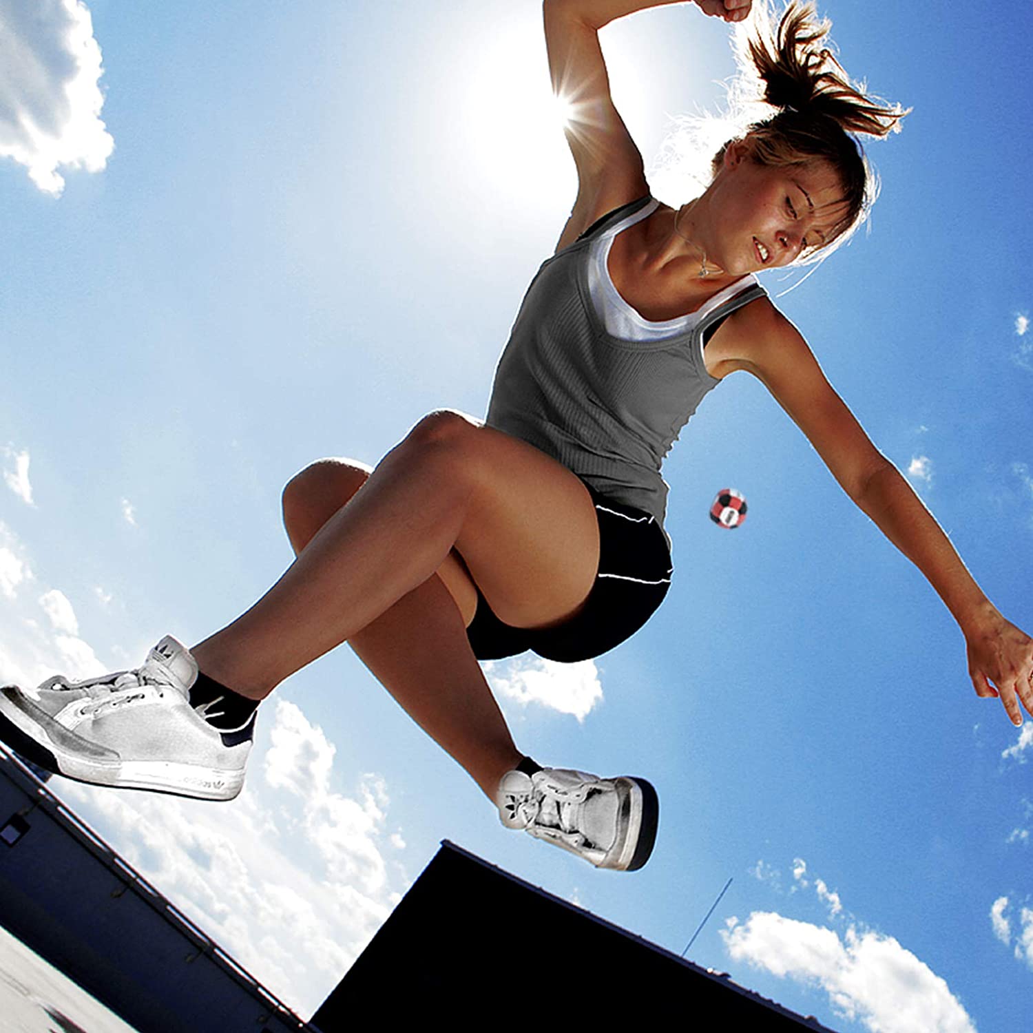 YOYO FACTORY Catchy Footbag – 26 Panels Hacky Sack Good For Any Skill ...