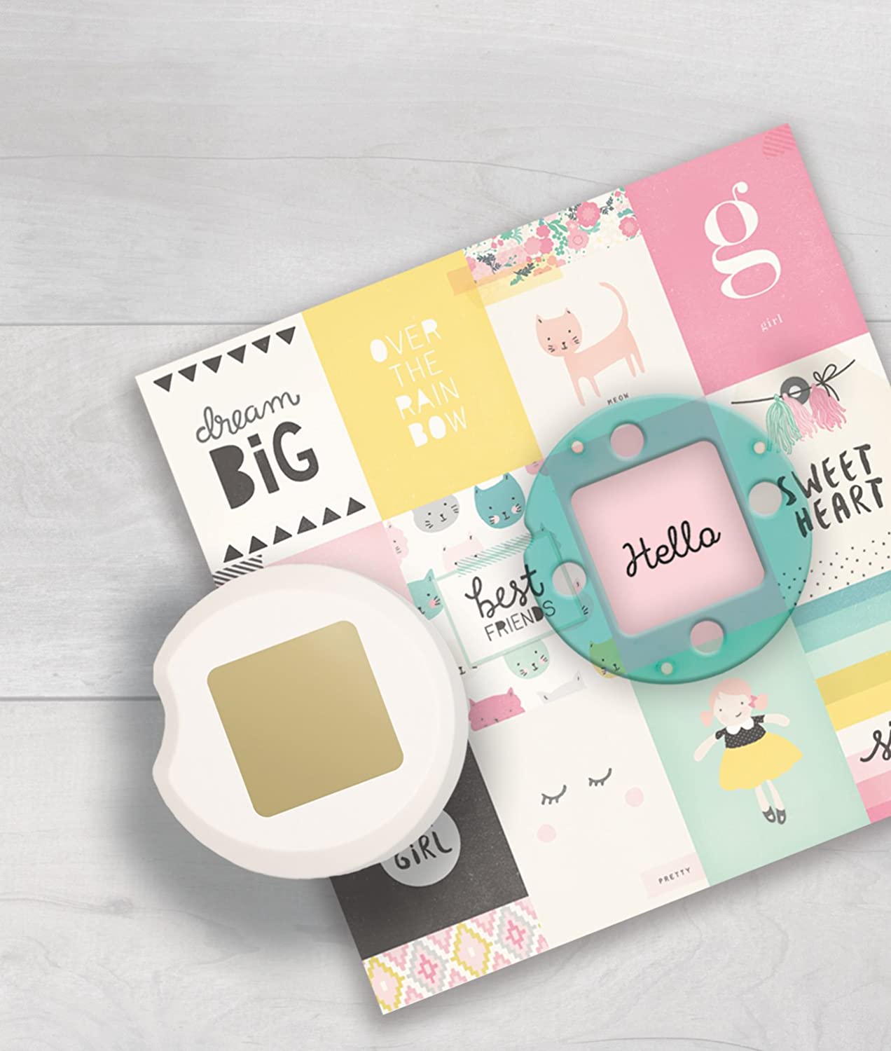 We R Memory Keepers Magnetic Punch – 2″ Square – BigaMart