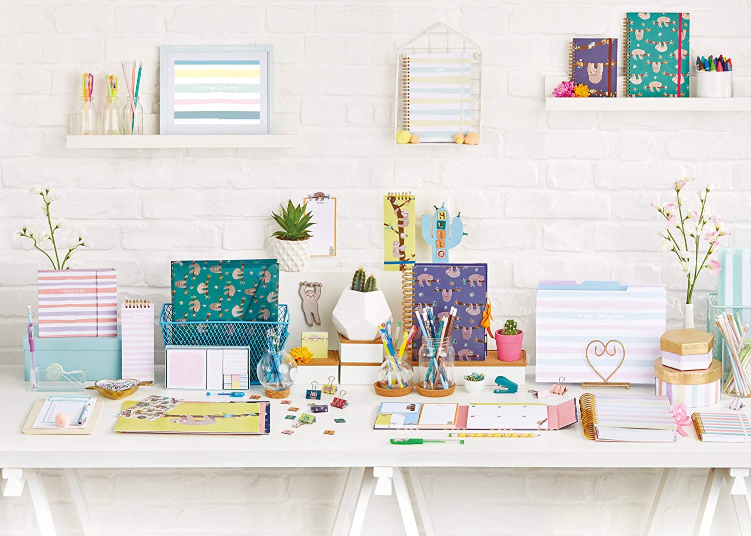 Noteworthy Pastel Hues – Large Stationery Set - BigaMart