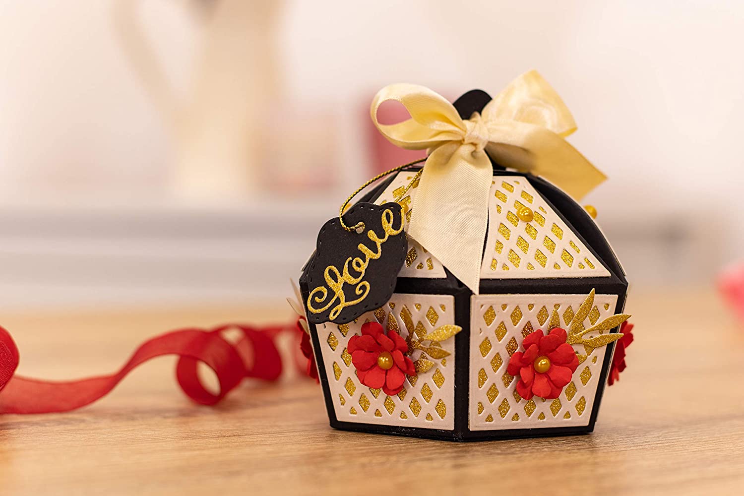 Crafter’s Companion Gemini Die-Dimensionals-Honeycomb Favour Box, One ...