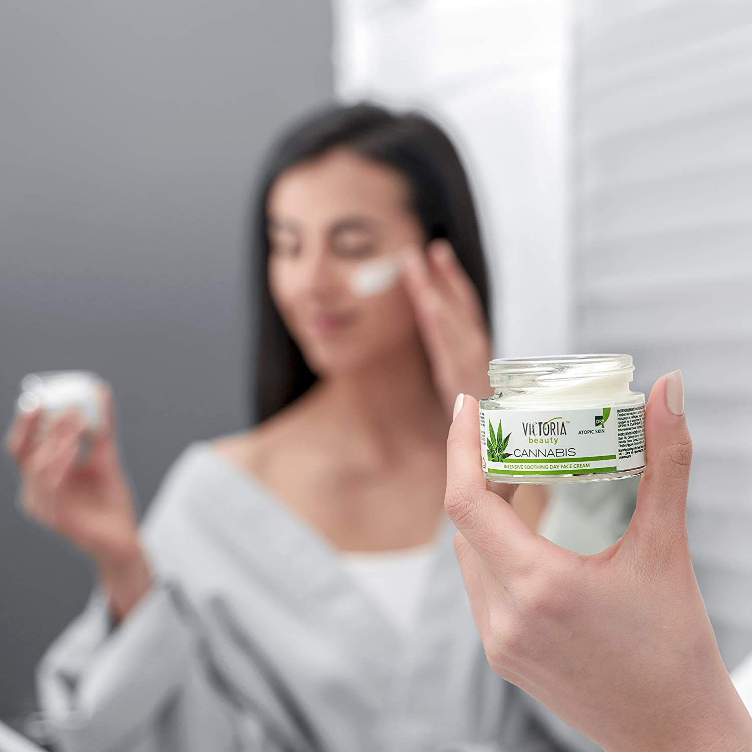 CANNABIS EXTRACT DAY FACE CREAM – INTENSIVE CREAM WITH ORGANIC HEMP OIL ...