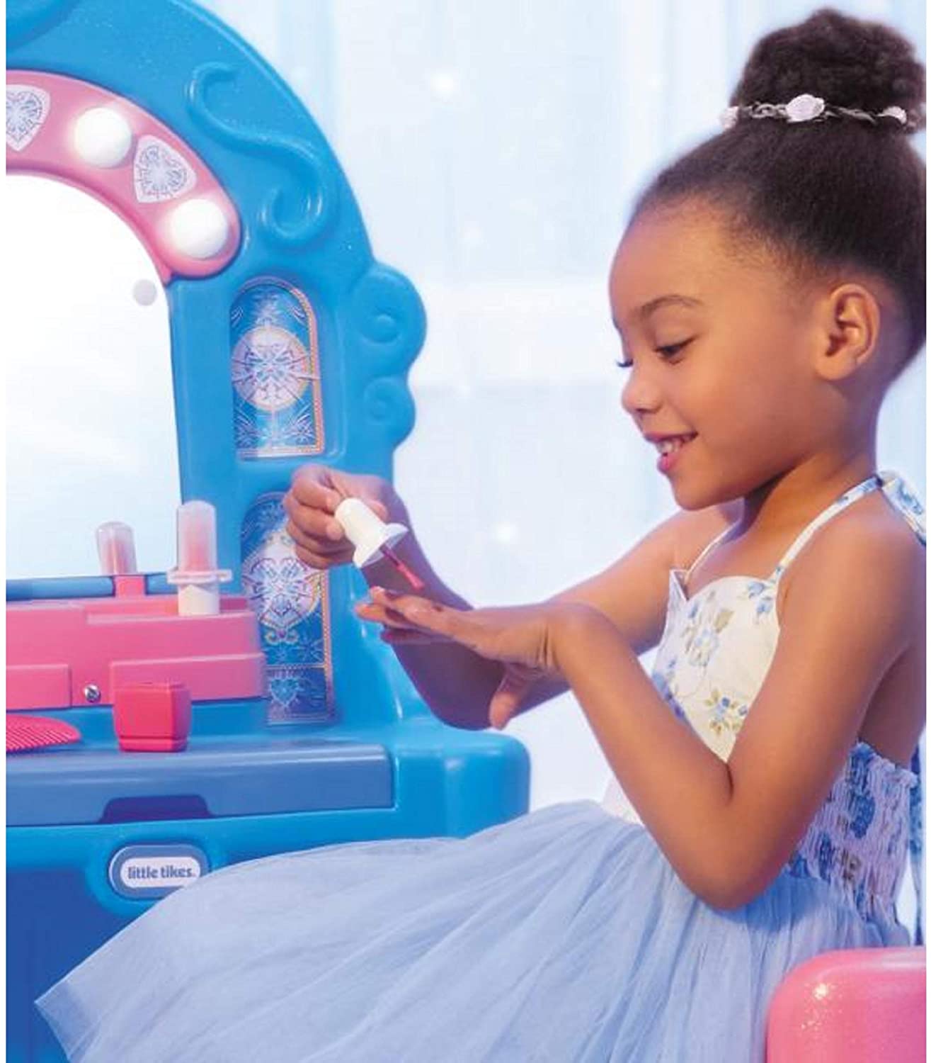 Little Tikes Ice Princess Magic Mirror Dressing Table Toy, Lights ...